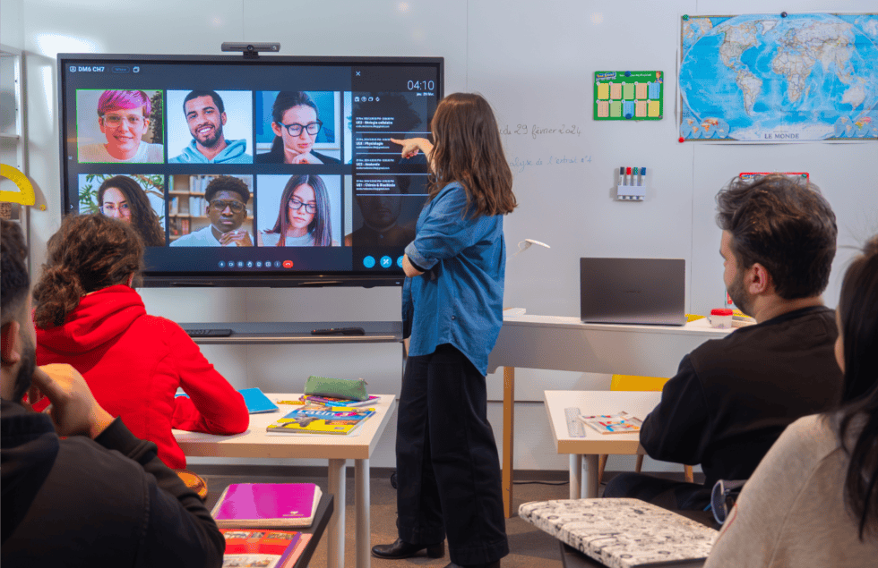 interactive Whiteboard Classroom School, education (Smart Screen)
